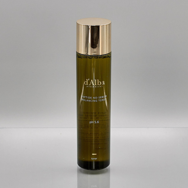 D'Alba Peptide No Sebum Balancing Toner bei Juui kaufen